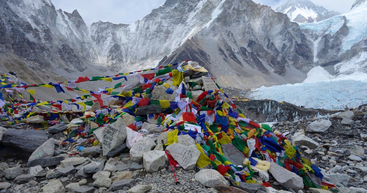 The Differences Between Everest Base Camp Vs Summit